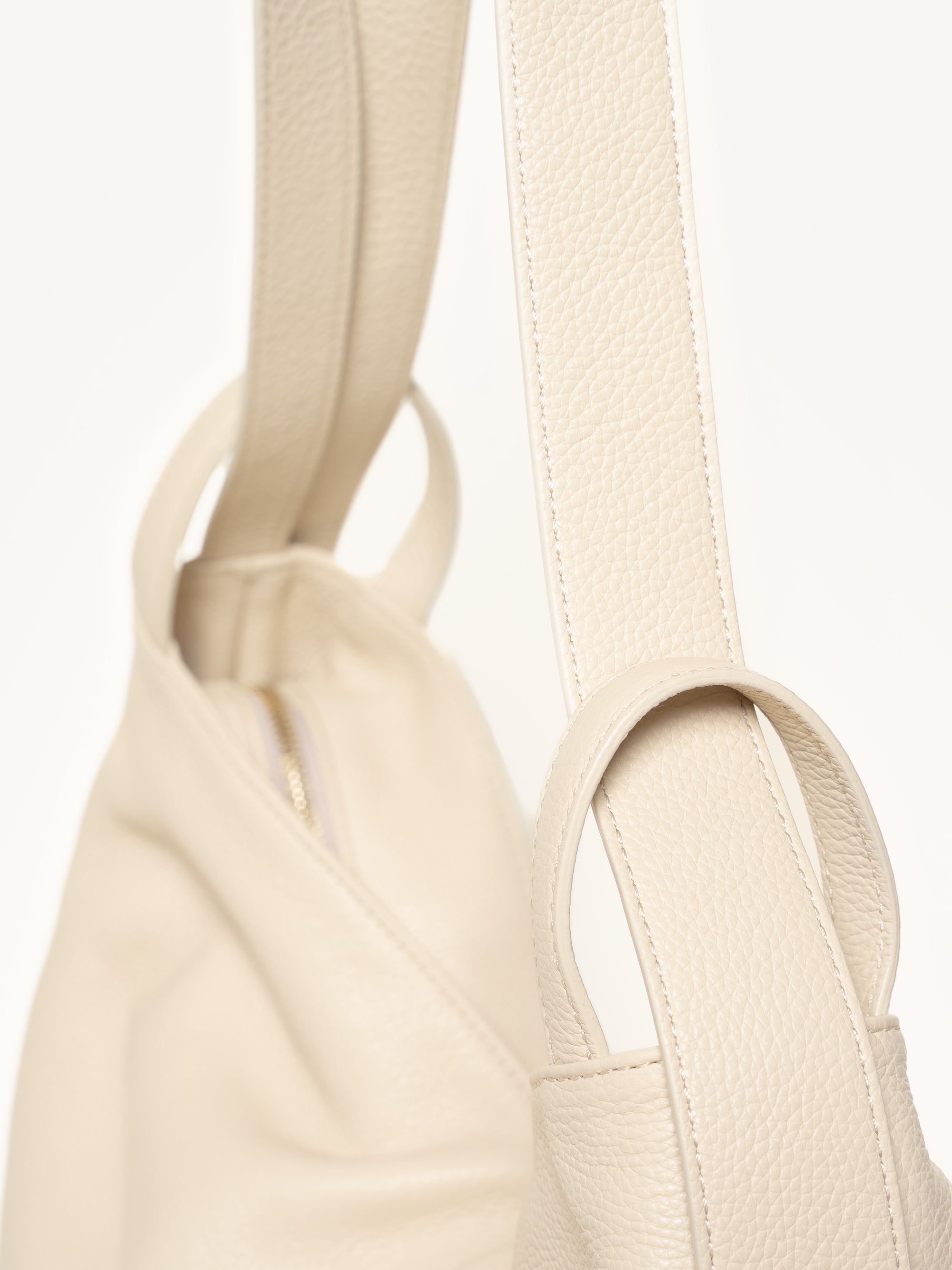 The Laura Convertible Backpack - Ecru - Leather - M.Gemi