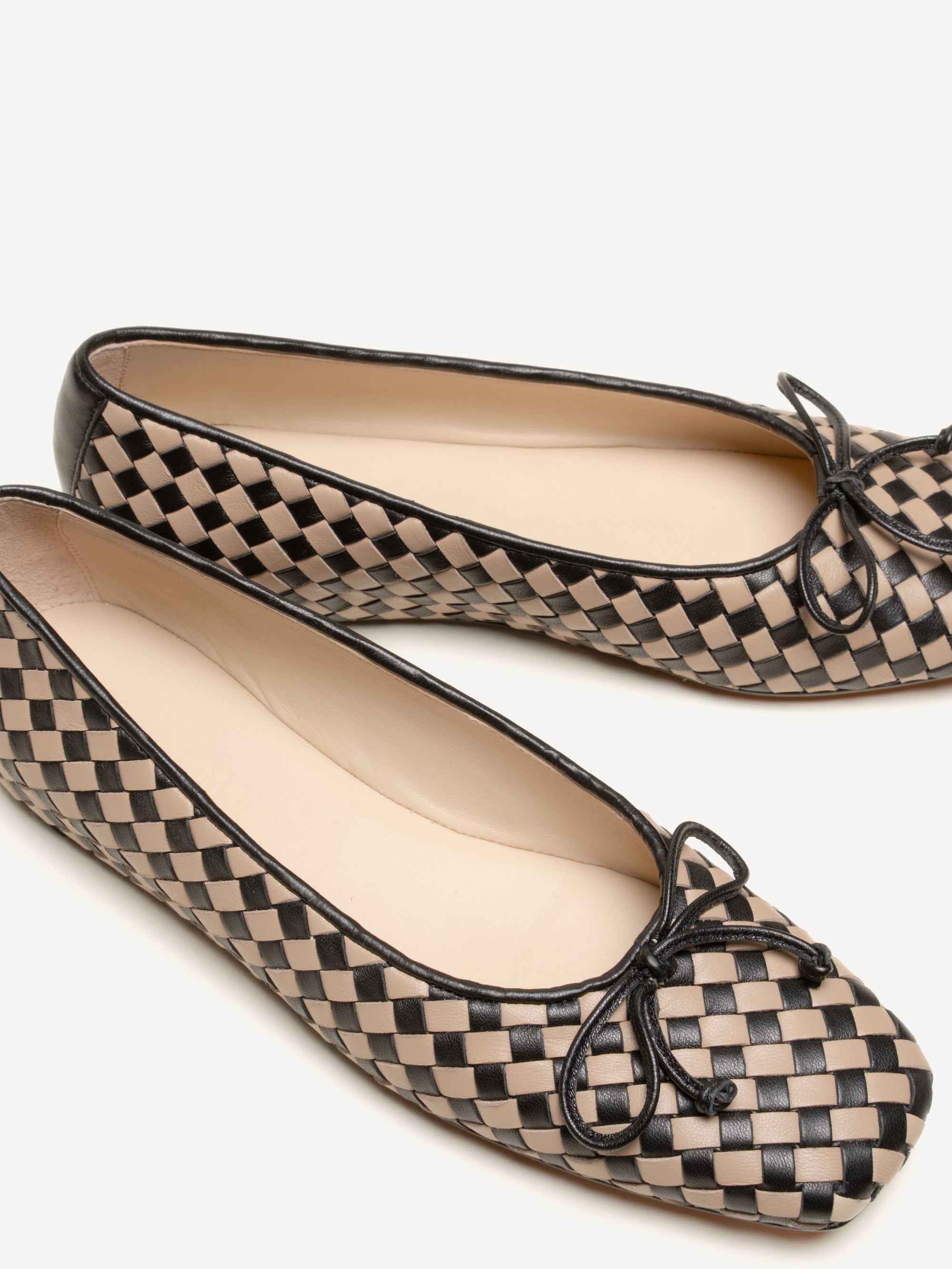 The Danza Woven - Beige and Black Multi - Nappa - M.Gemi