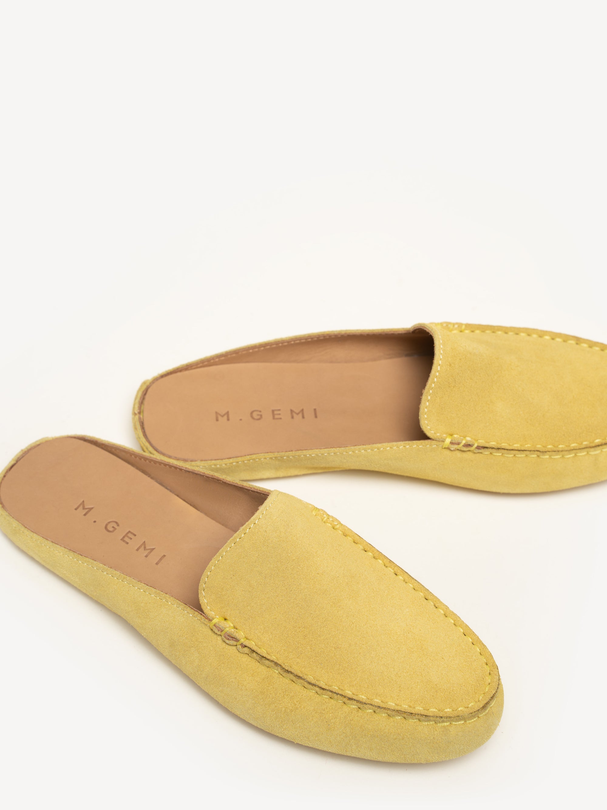 The Felize Mule - Pale Yellow - Suede - M.Gemi