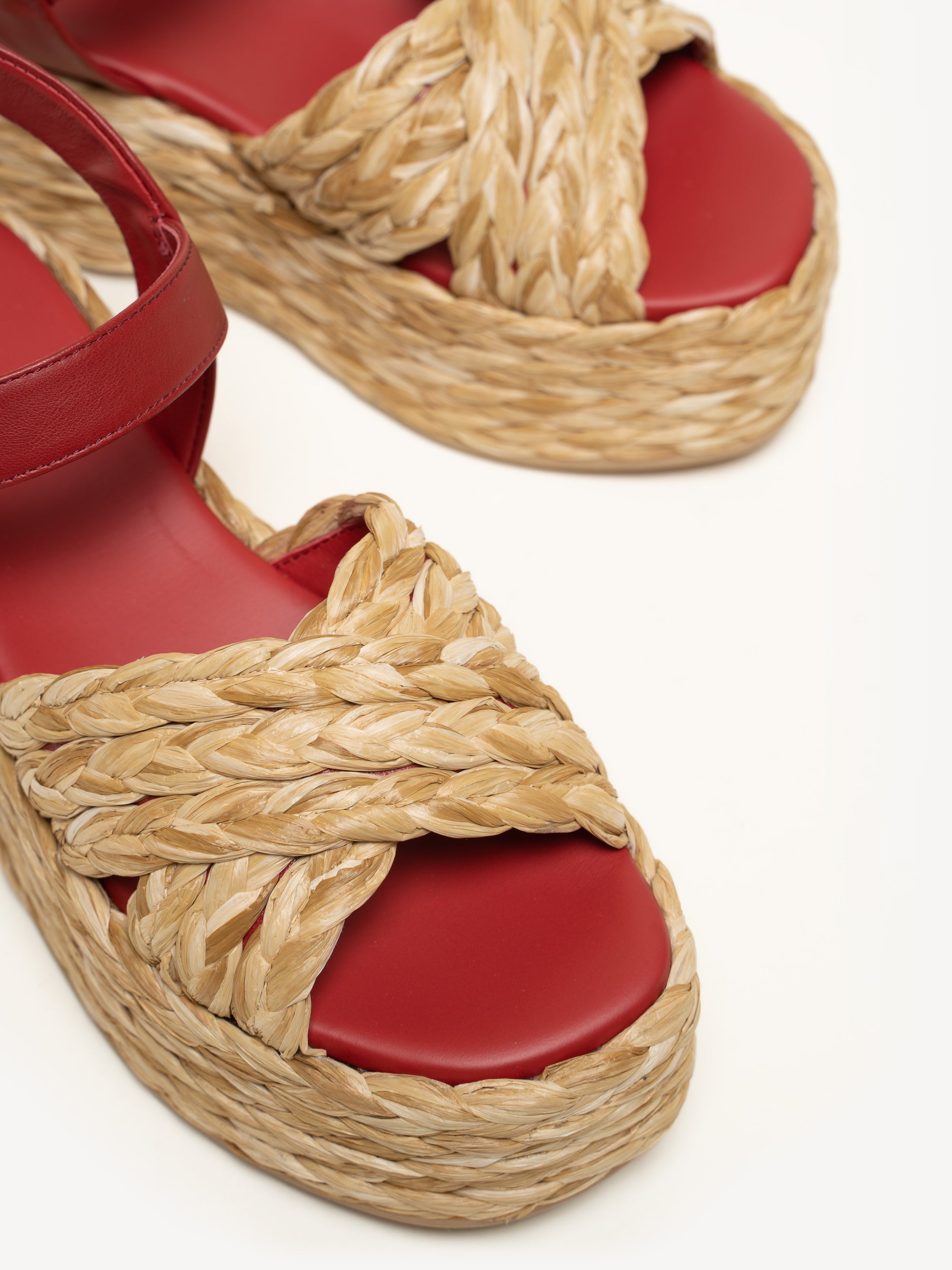 The Tessa - Natural with Red - Raffia - M.Gemi